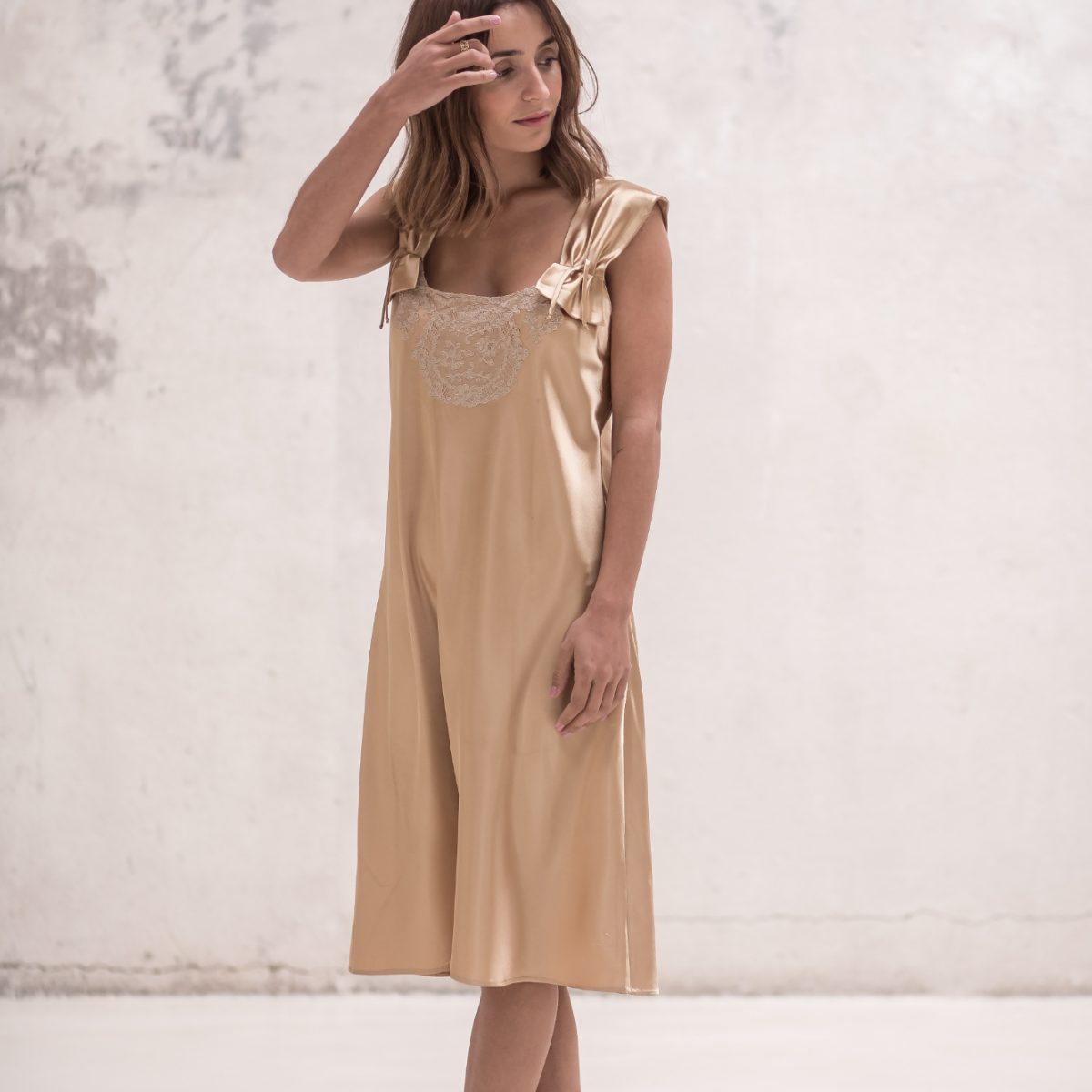 Camisones, batas y pijamas de mujer